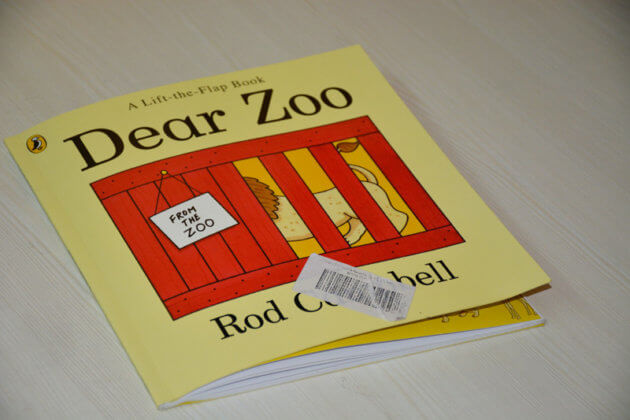 A Lift-the-Flap Book Dear Zoo by Rod Campbell – Read and Reviewed